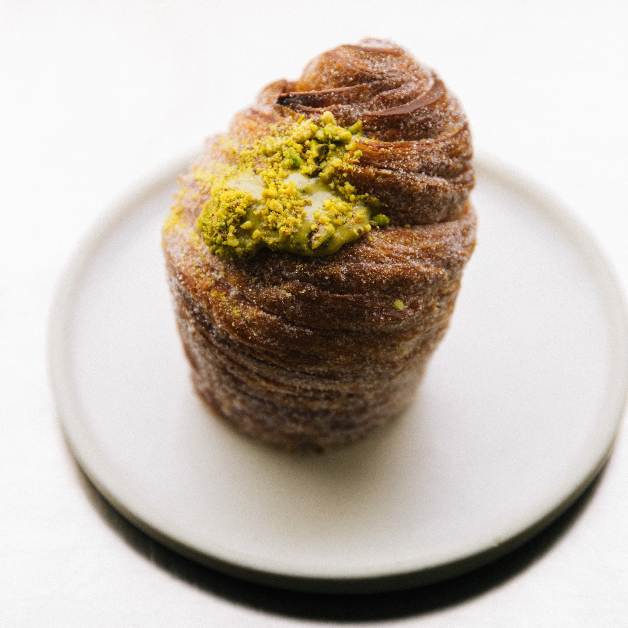 Pistachio Cruffin – SAINT-JEAN